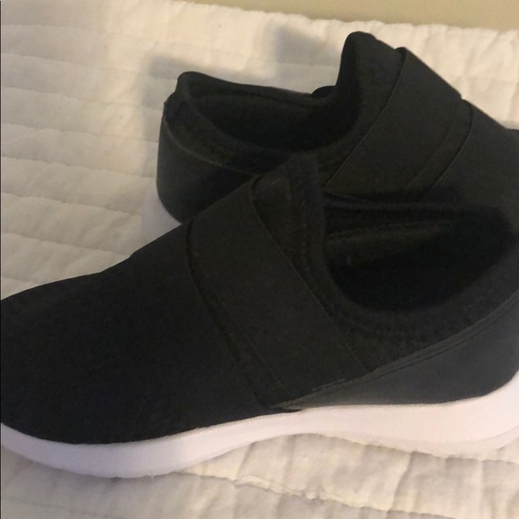 Zone Pro | Shoes | Nwt Super Cute Trendy Style | Poshmark